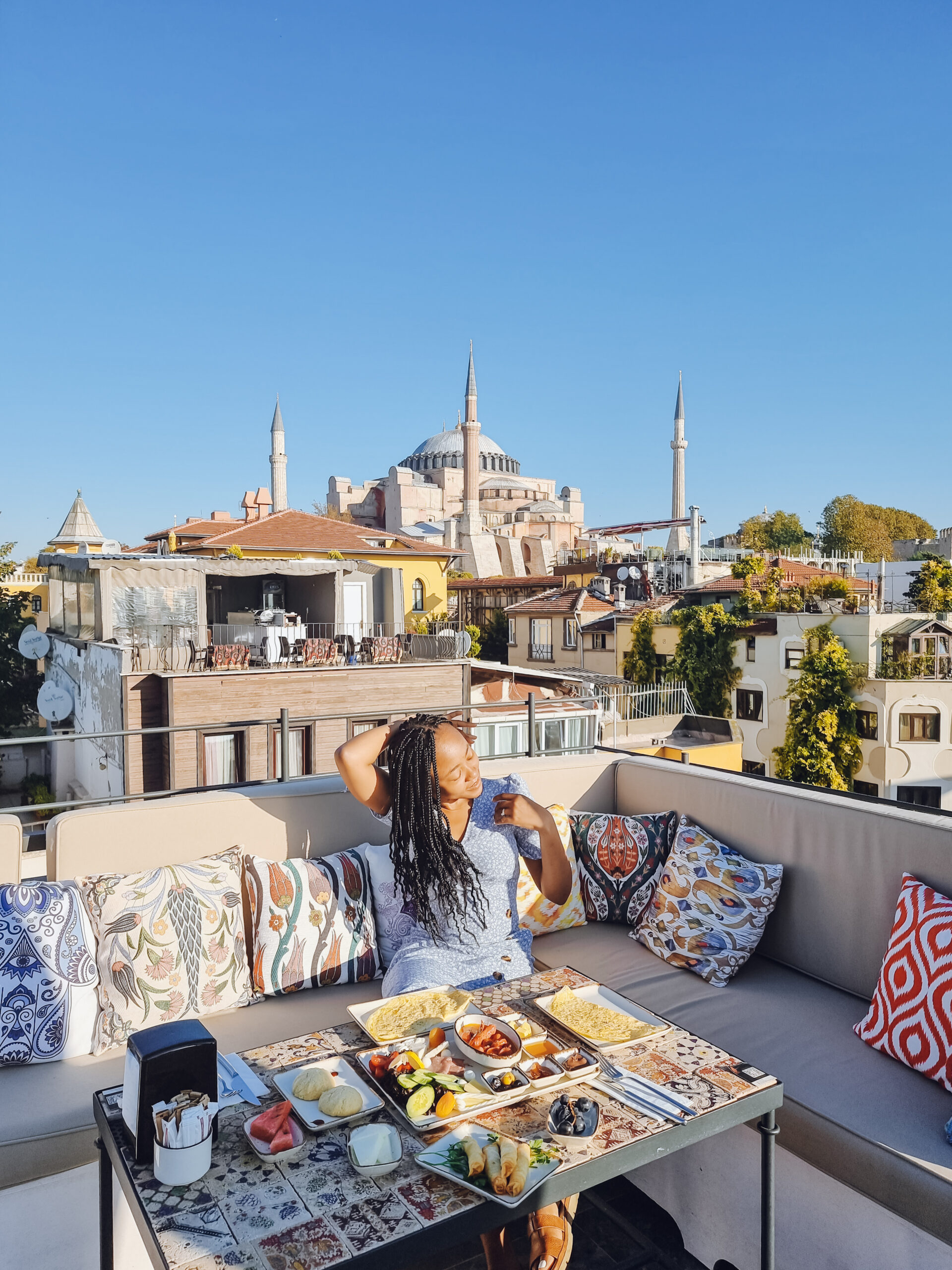 10 Beautiful Rooftops in Istanbul | Travel with a Pen